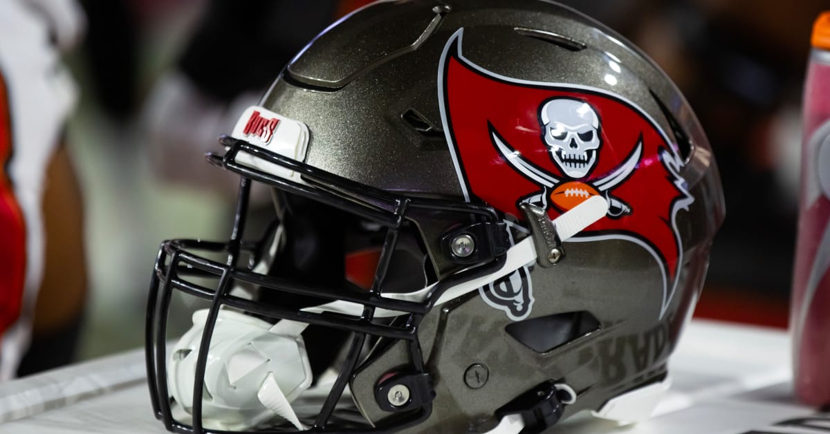 NFL Fans Loved Buccaneers New 'Creamsicle’ Throwback Uniforms - Sports Illustrated