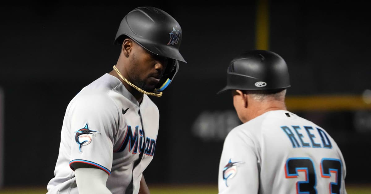 Jody Reed: Miami Marlins Coach Hit by Foul Ball, Suffers Broken Leg ...