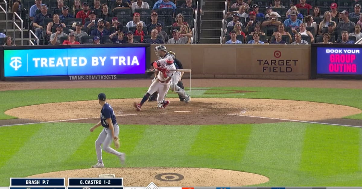 Twins-Mariners: Matt Brash strikes out Willi Castro with nasty pitch ...