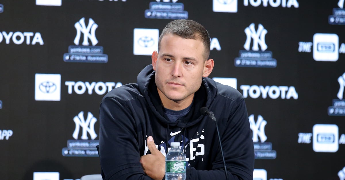 Yankees Place Anthony Rizzo on IL for Bizarre Months-Old Concussion ...