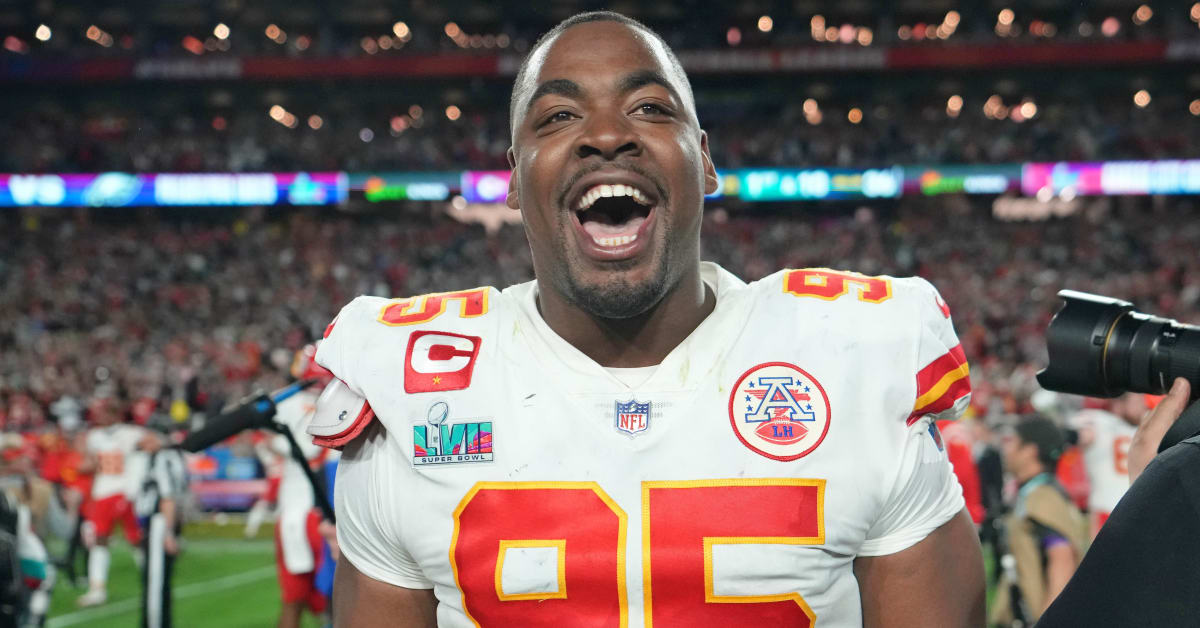 Chris Jones’s training camp fines to Chiefs hit $1 million - Sports ...