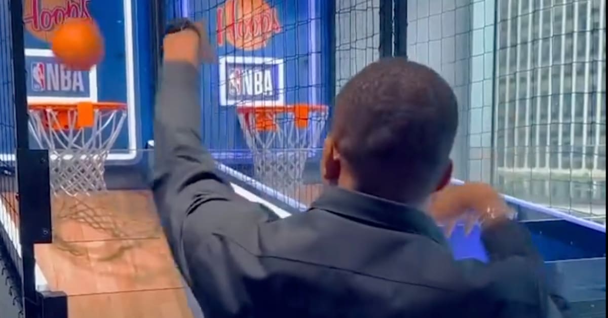 Watch Kylian Mbappe shoot basketball left-handed before NBA Draft ...