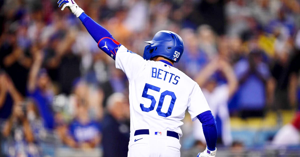 Mookie Betts Has Honest Take on Red Sox 2018 Sign Stealing Scandal ...