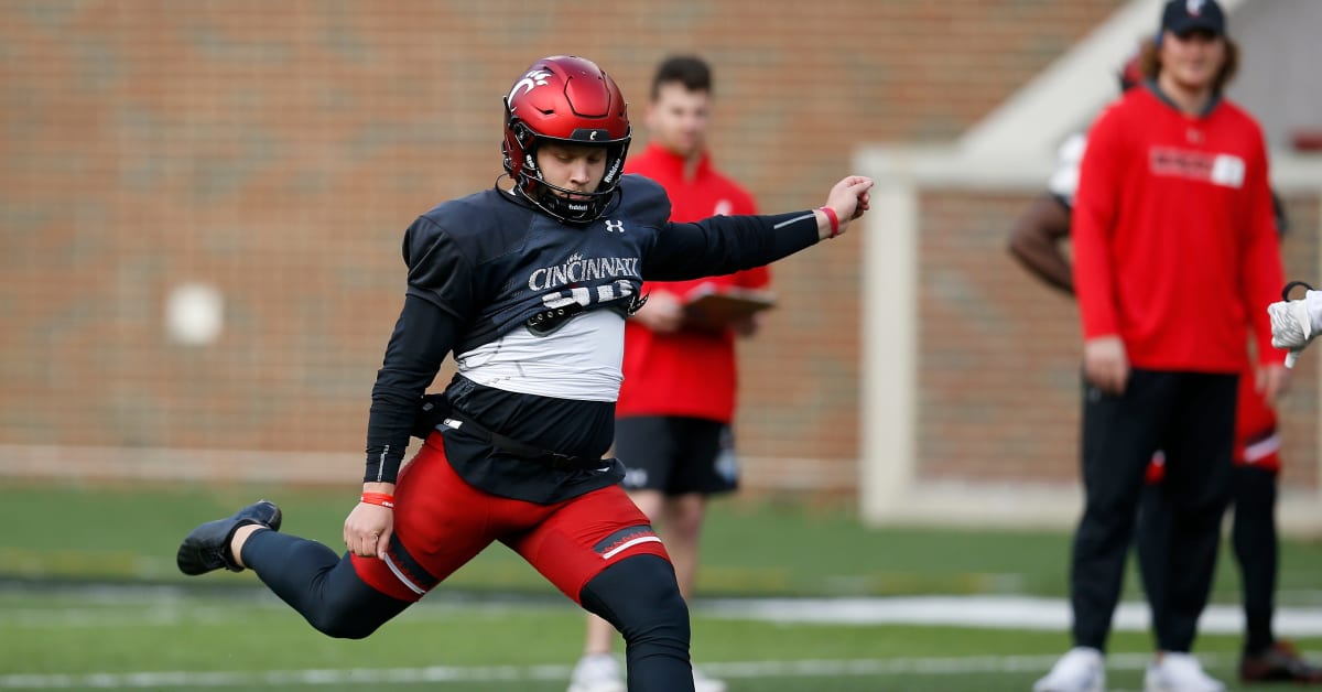 UC Kicker Ryan Coe Named to Lou Groza Award Preseason Watchlist - All ...