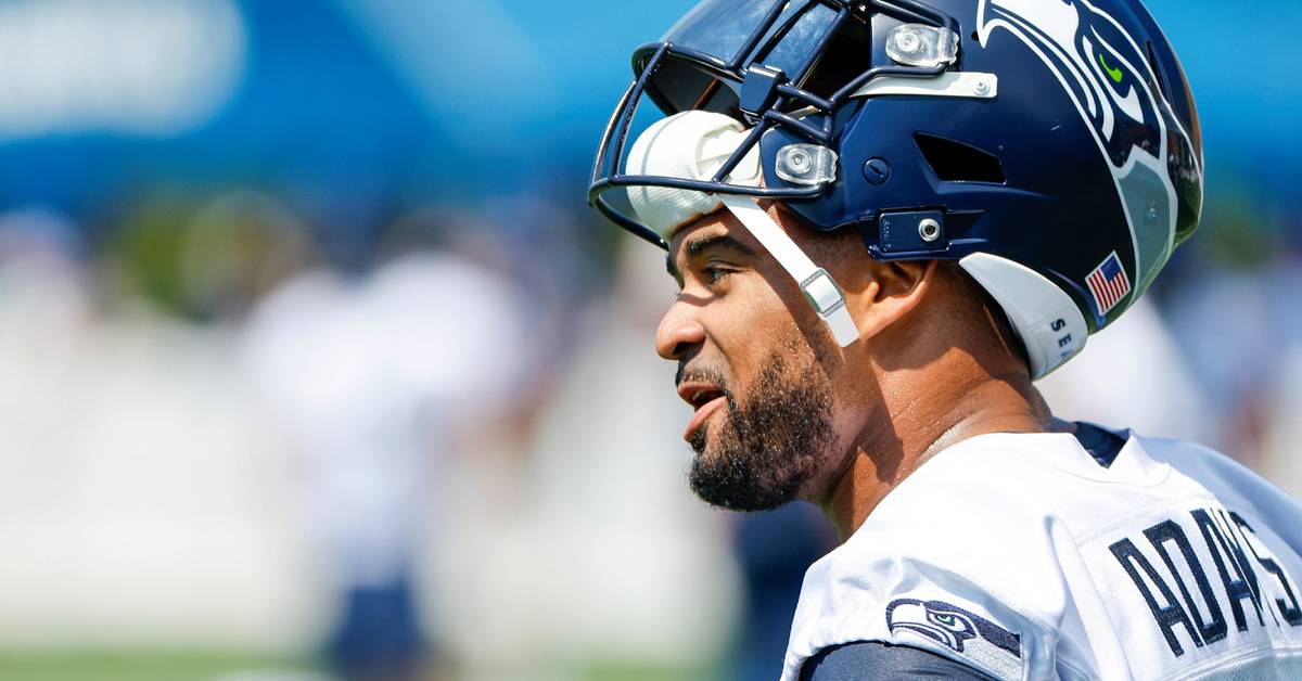 Adams Expected to Return to Seahawks Practice With Broken Finger, per ...