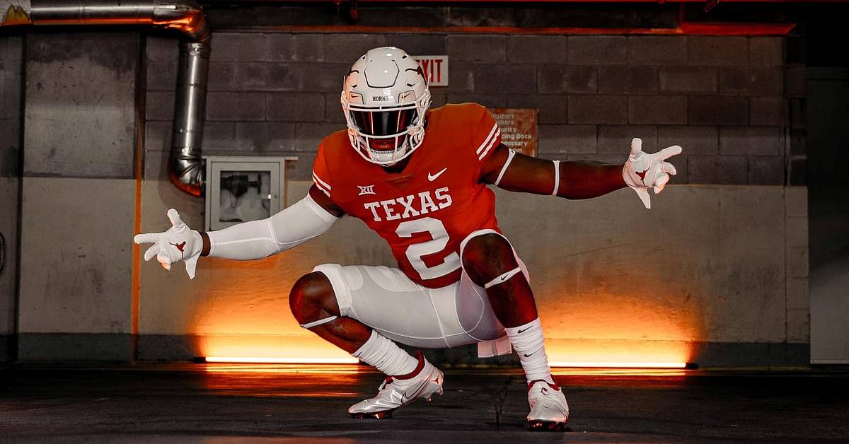 Texas Longhorns Uniforms Among the Most Iconic in the Nation - Sports ...