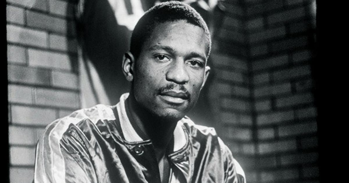 NASA publishes long-awaited report into UFOs and alien activity ...