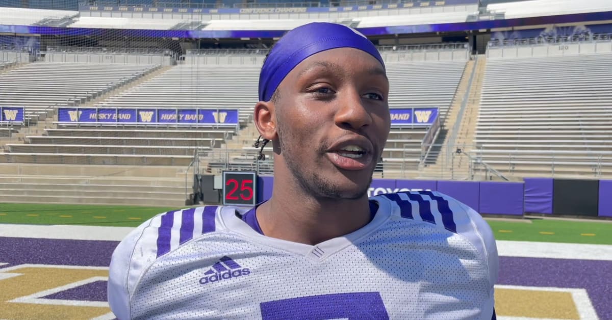 Hampton Changed Number and Position, Seeking UW Greatness - Sports ...