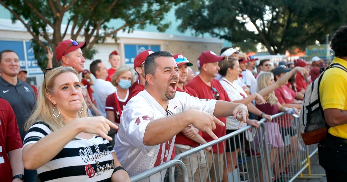Texas Longhorns: SEC Officials Hint at Future 'Horns Down' Penalties ...