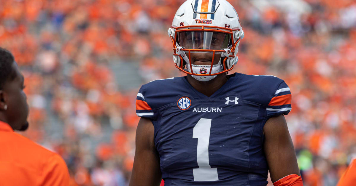 TJ Finley's dad discusses playcalling and quarterback rotation - Sports ...