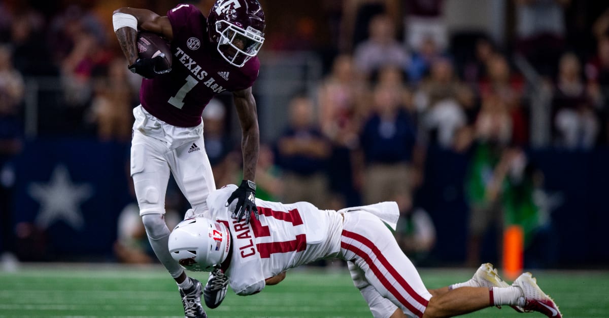 Texas A&M Aggies WR Evan Stewart Named Freshman All-American by FWAA ...