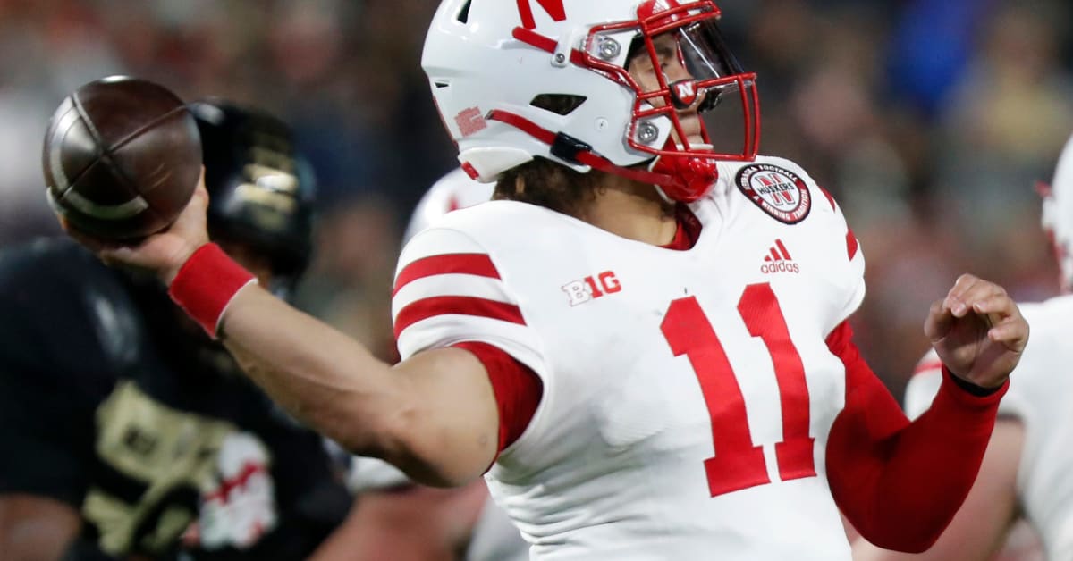 Husker Dan: Is Florida Atlantic a Good Fit for Casey Thompson? - All ...