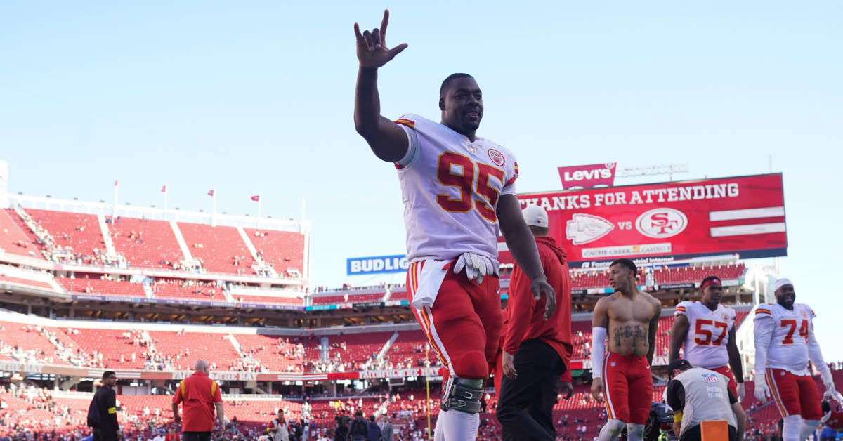 KC Chiefs DT Chris Jones Reflects on Holdout: 'I Probably Would Change ...