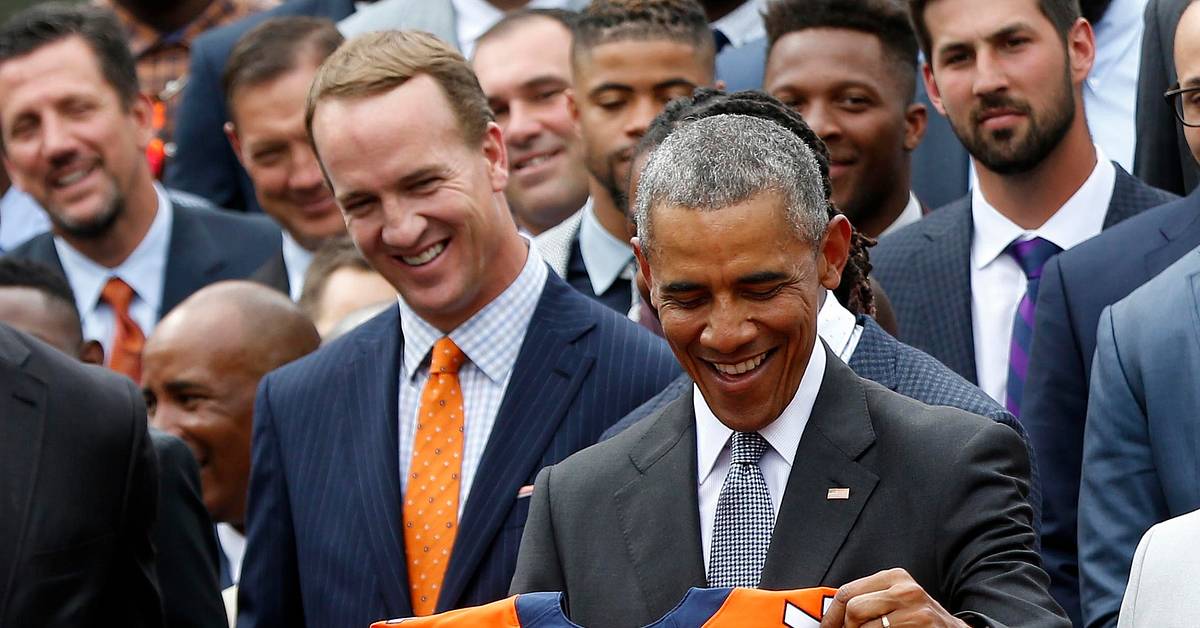 Peyton Manning, Barack Obama Recall Golf Outing on ‘ManningCast’ (Video ...