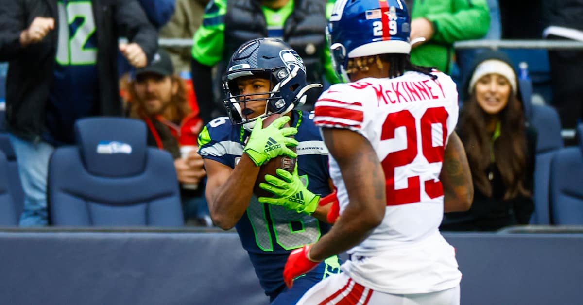 Tyler Lockett Clarifies Perceived Slight Toward Russell Wilson - Sports ...