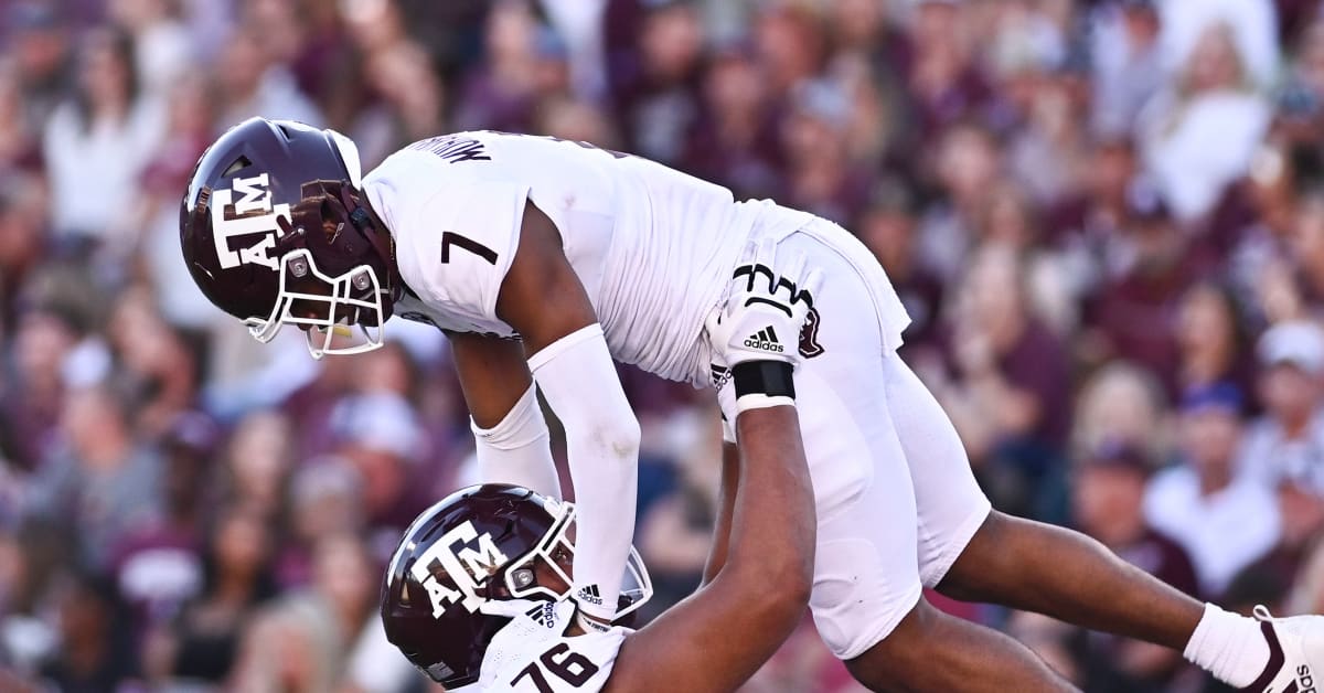 Texas A&M Aggies WR Moose Muhammad III Is Just Getting Warmed Up ...