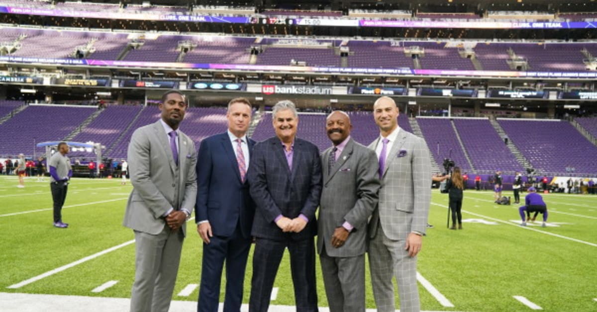 SWAT Team In The Booth?! Minnesota Vikings Announcers Recall 'Oddest ...