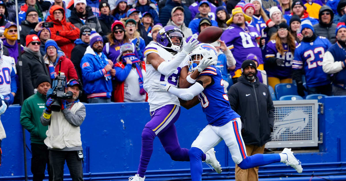 Watch: Justin Jefferson Makes the Catch of the Year to Keep the Vikings Alive - Sports ...