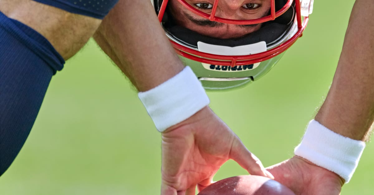 NFL Long Snappers: The position’s evolution, politics and economics ...