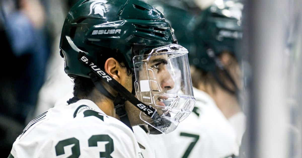 Michigan State Hockey Player Says Opponent Used Racial Slurs - Sports ...