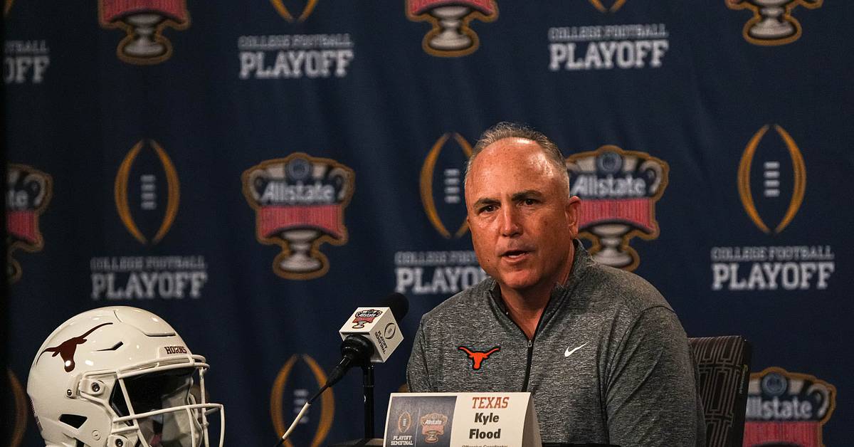 Texas Longhorns OC Kyle Flood A Candidate For Boston College Head Coach ...