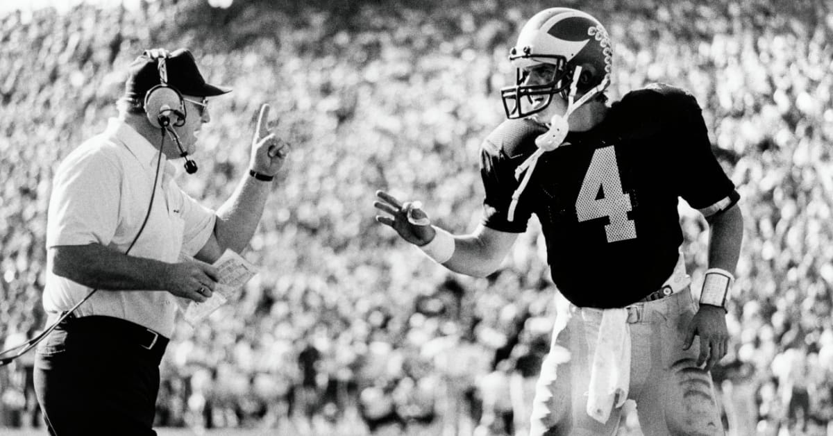 From College to the Pros: A Look at the CFB Careers of All 32 Current ...