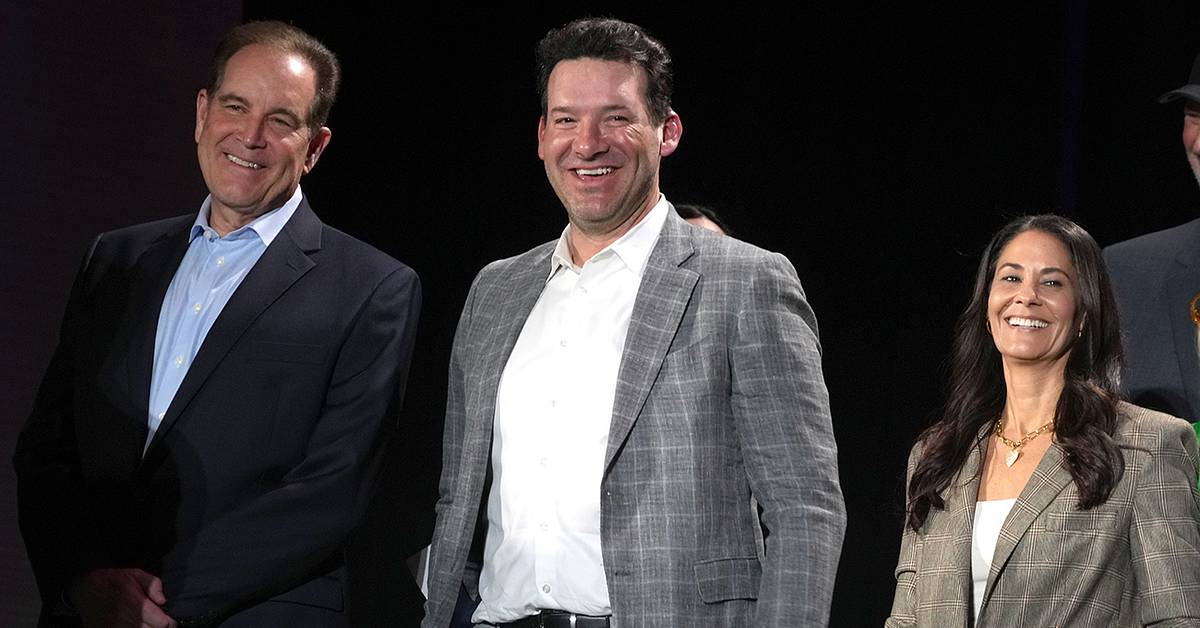 Tony Romo Reveals Why He Keeps Referring to Taylor Swift-Travis Kelce ...