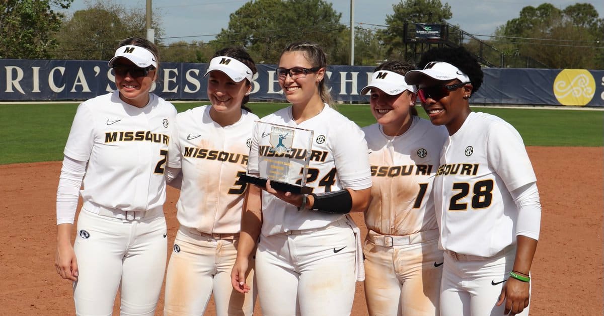 Missouri softball defeats Clemson, wins NFCA Division I Leadoff Classic ...