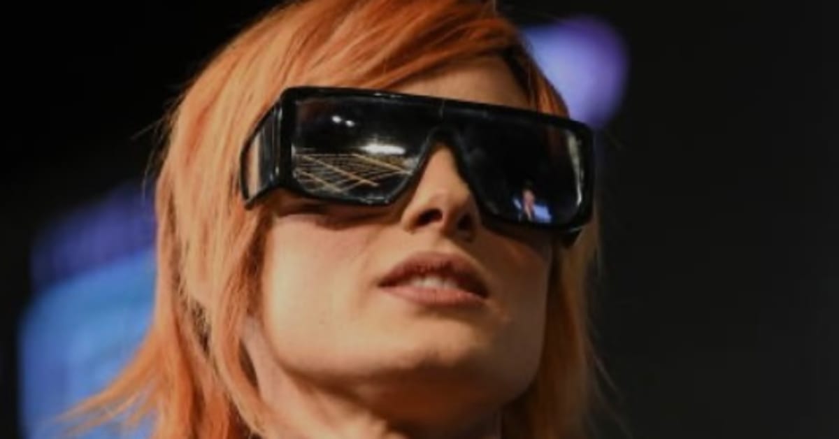 Becky Lynch Wins Elimination Chamber Match - Sports Illustrated ...