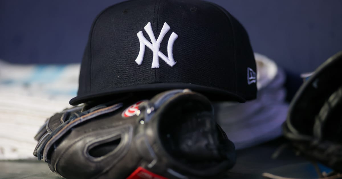 New York Yankees to Give Away George Costanza Bobblehead on Seinfeld ...