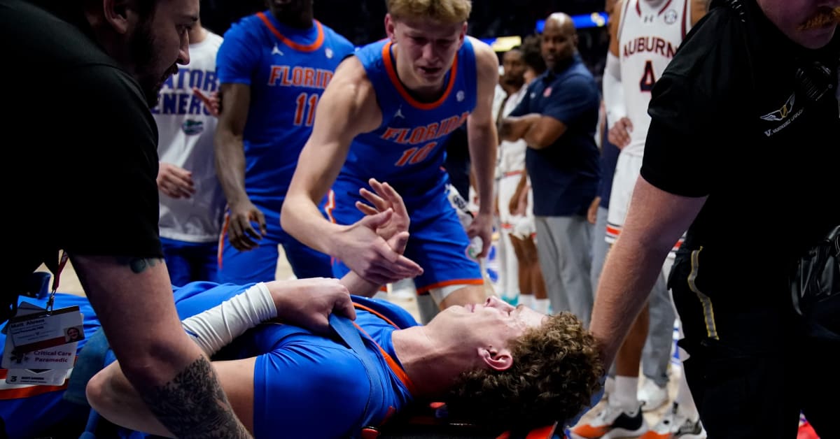 Florida’s Micah Handlogten Stretchered Off Court After Gruesome Injury ...