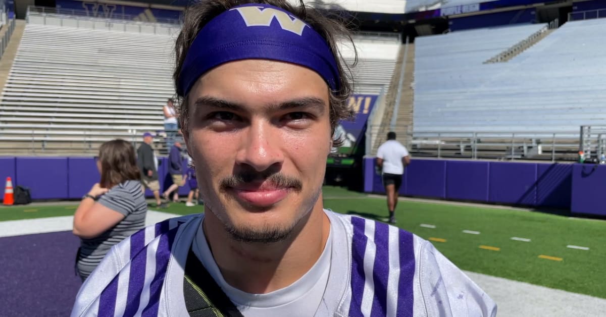 Huskies' Toomey-Stout Turns Video Into Game Time, Viral Fame - Sports ...