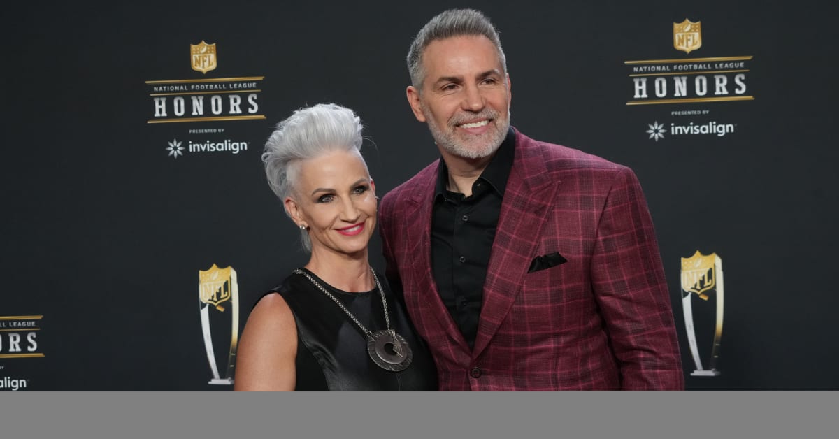 Kurt Warner Sharing Heartfelt, Full-Circle Moment With Son During ...