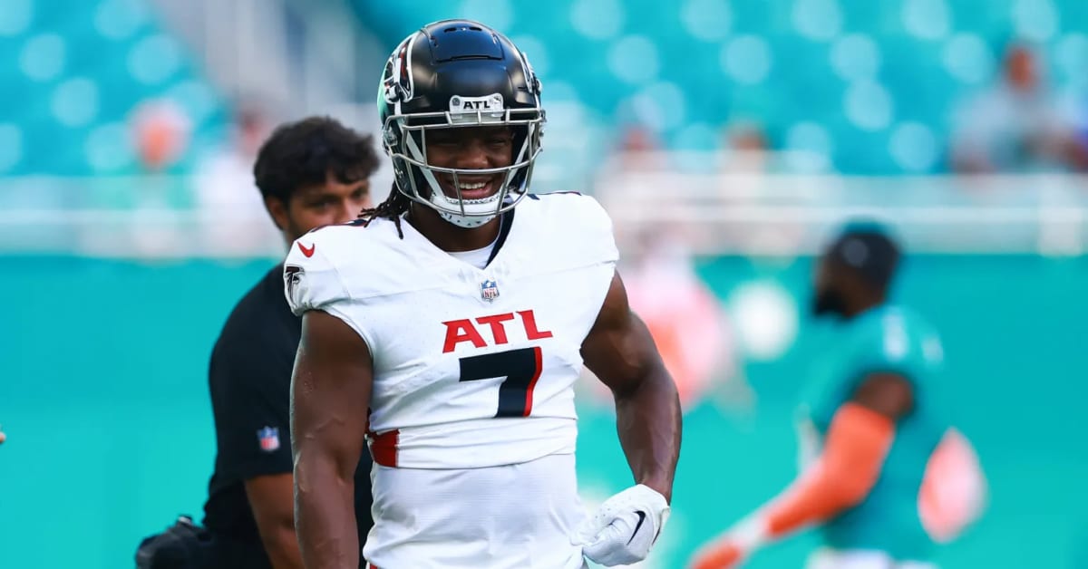 Bijan Robinson Handling Hype’ for Atlanta Falcons Expectations in Debut ...