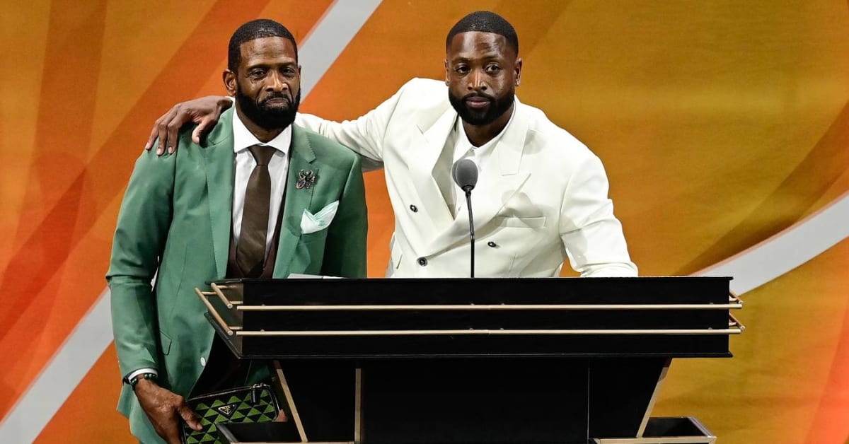 NBA Fans Loved Dwyane Wade’s Emotional Speech to His Father at Hall of ...