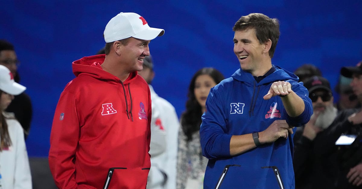 Eli Manning Roasts Brother Peyton About Class He Will Teach at ...