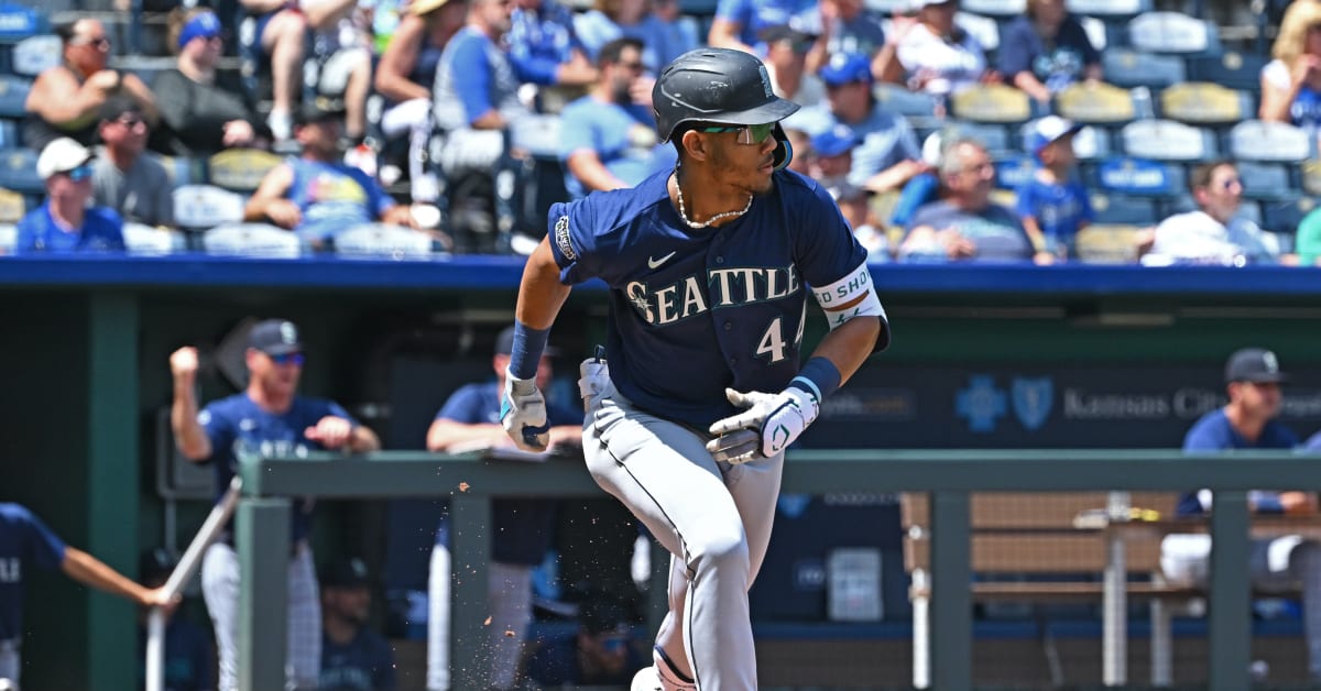 Seattle Mariners' Julio Rodríguez Notches 5-Hit Game, Home Run to Make History - Fastball