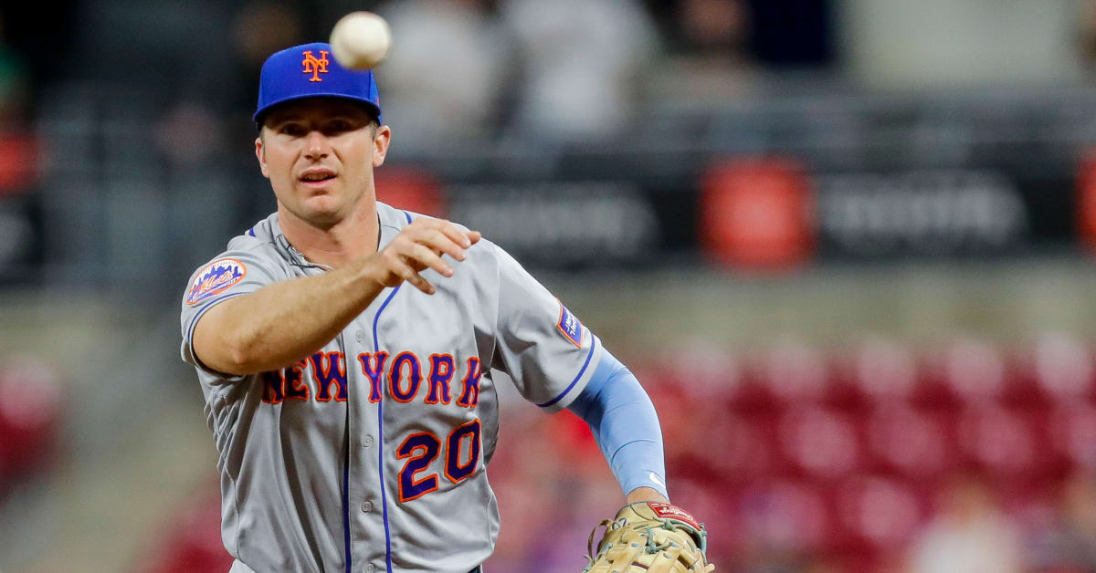 Pete Alonso Sent Apology Gift to Cardinals’ Winn After Chucking First ...