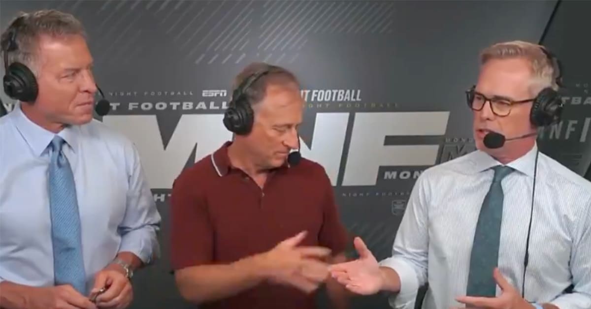 Commanders Owner Josh Harris Gives Joe Buck Surprise Handshake During ’MNF’ - Sports Illustrated