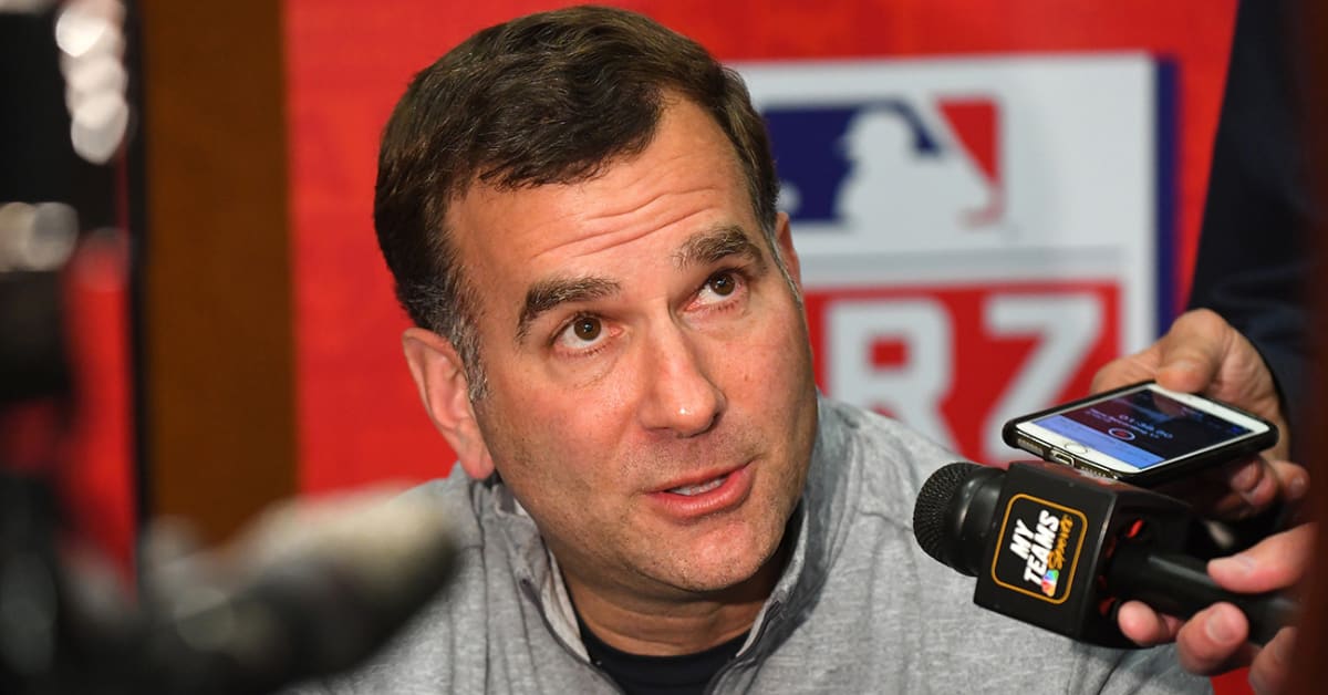 MLB Fans Were Ruthless After White Sox Let Go of Longtime Executives ...