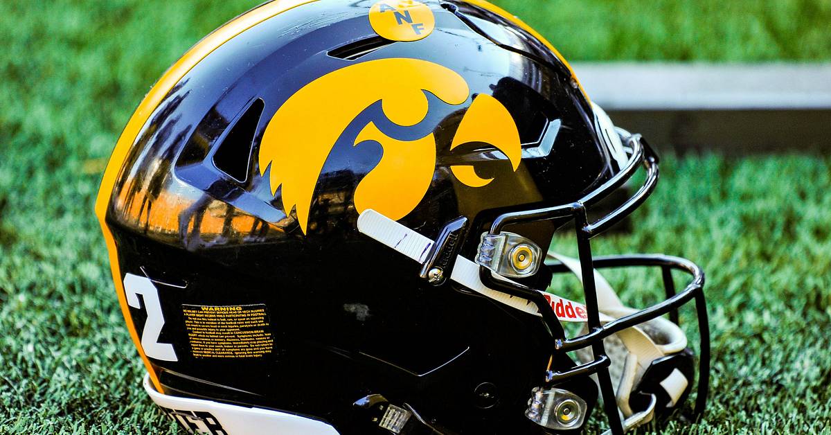 Iowa Starting DT Noah Shannon Suspended for Season Amid Sports Gambling ...