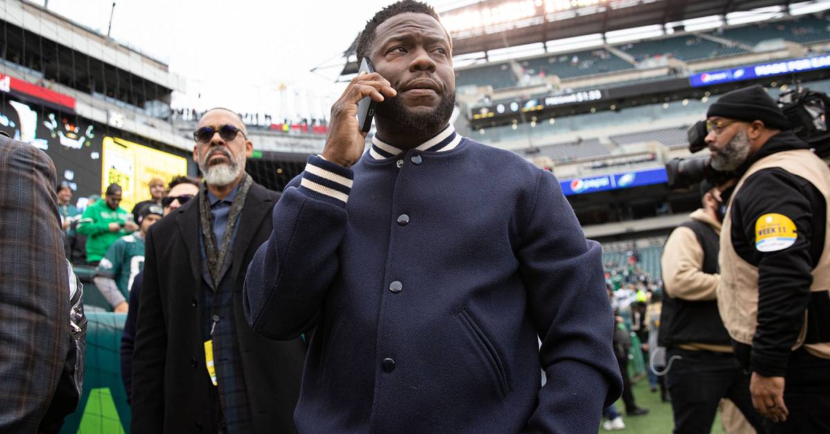 Kevin Hart Suffers Torn Muscles in Ill-Fated Foot Race vs. Ex-NFL RB ...
