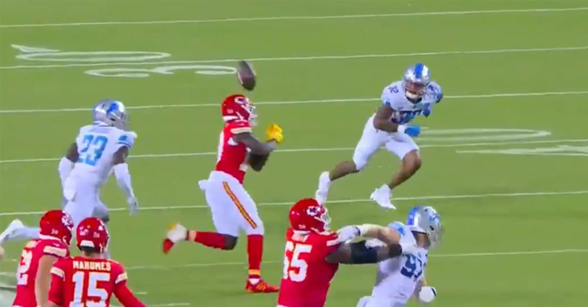 NFL Fans Trashed Kadarius Toney After Patrick Mahomes’s Pick-Six vs ...