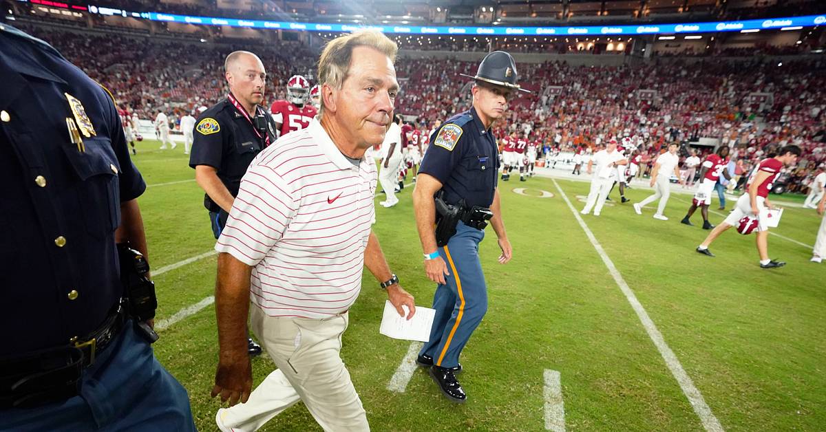 Is Alabama Football Slipping From Standard It Created for Itself ...
