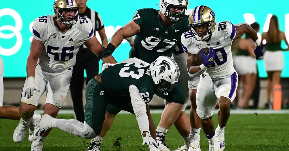 UW Freshman Back Earns Increasing Time, Regains Coaches' Trust - Sports ...