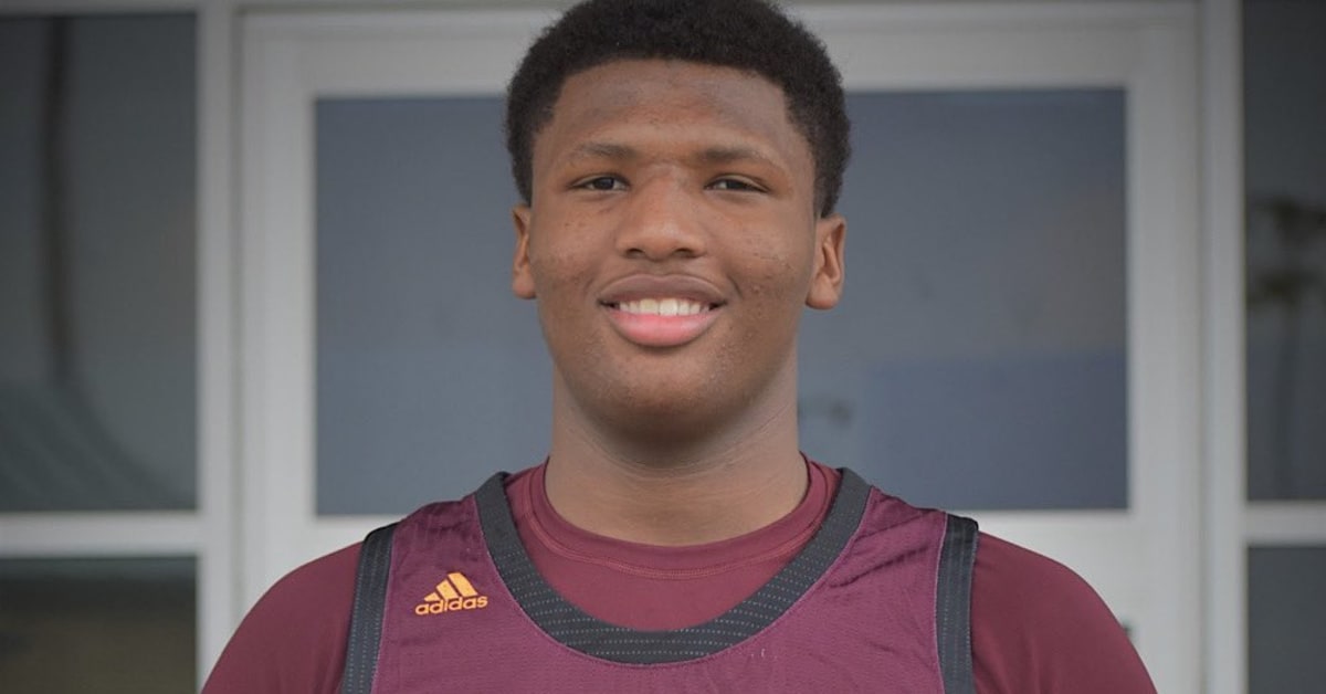 Texas A&M Aggies 2024 OT Commit Weston Davis Elevated to 5-Star Status ...