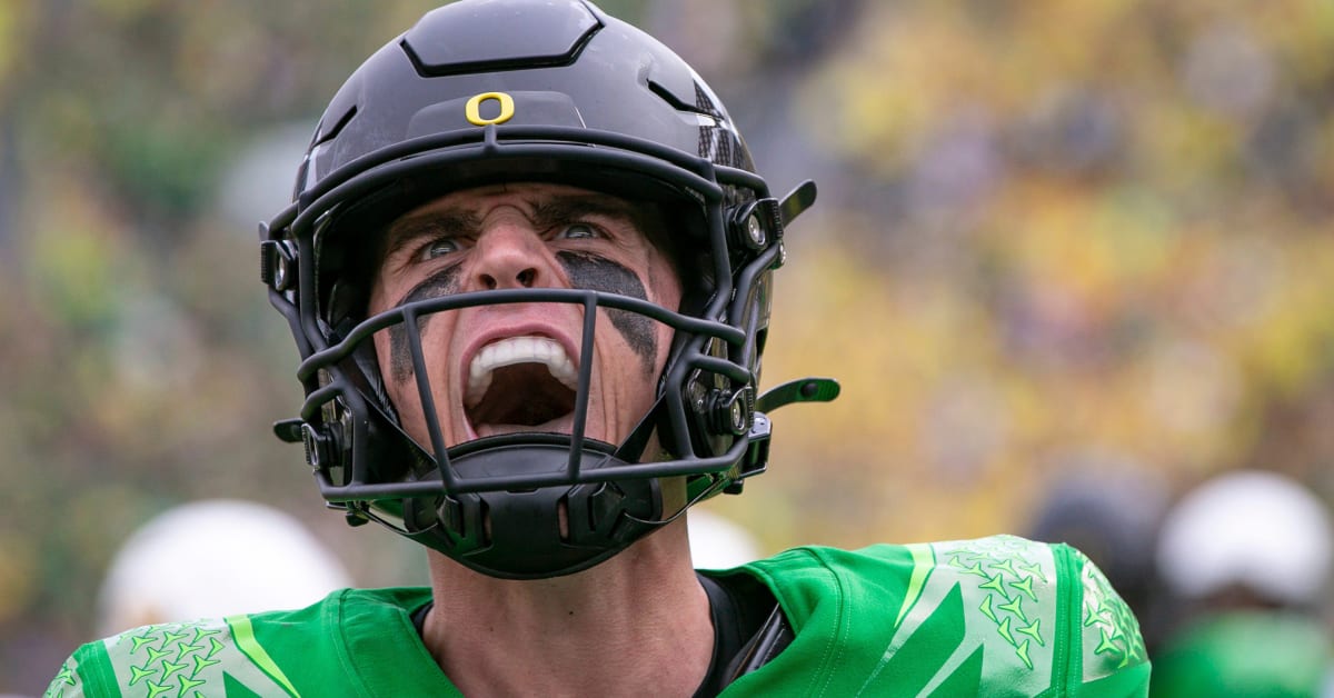College Football World Stunned by Oregon’s Blowout Win Over Colorado ...