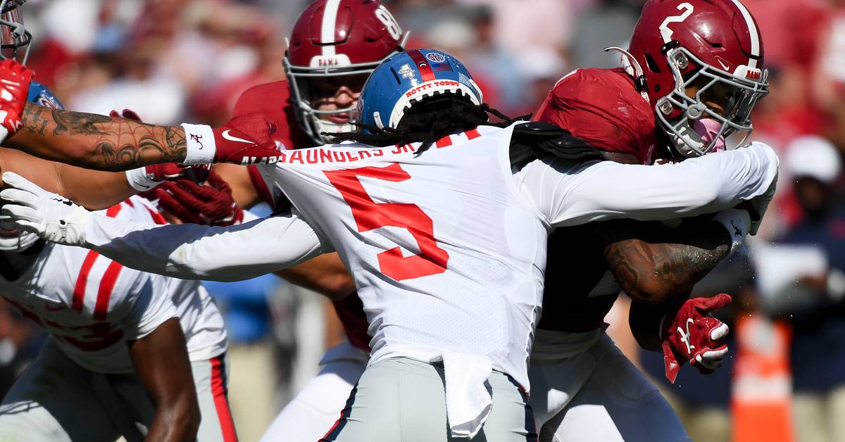 Ole Miss' John Saunders Evaluates 'Decent' Performance vs. Alabama ...