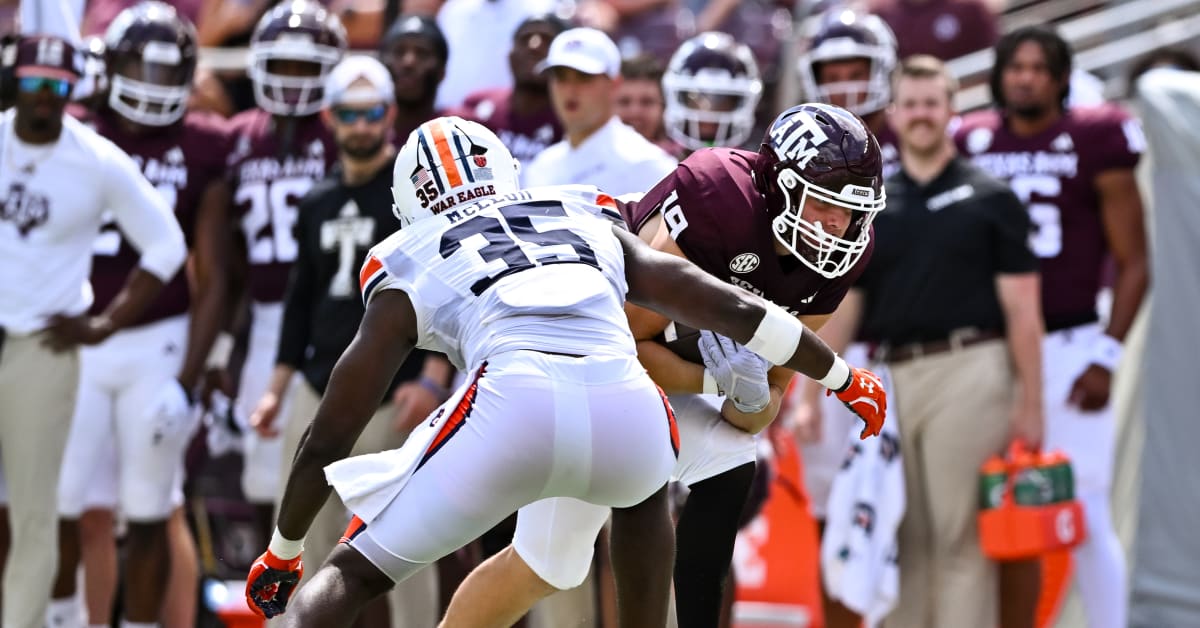 Jake Johnson Recalls 'Really Special' First TD Reception From Brother ...