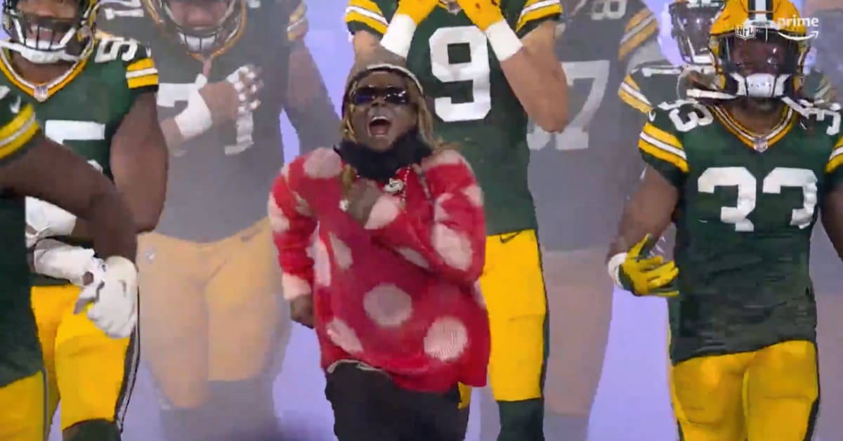 Lil Wayne, Packers Superfan, Leads Team Out of Tunnel Before Lions Game ...